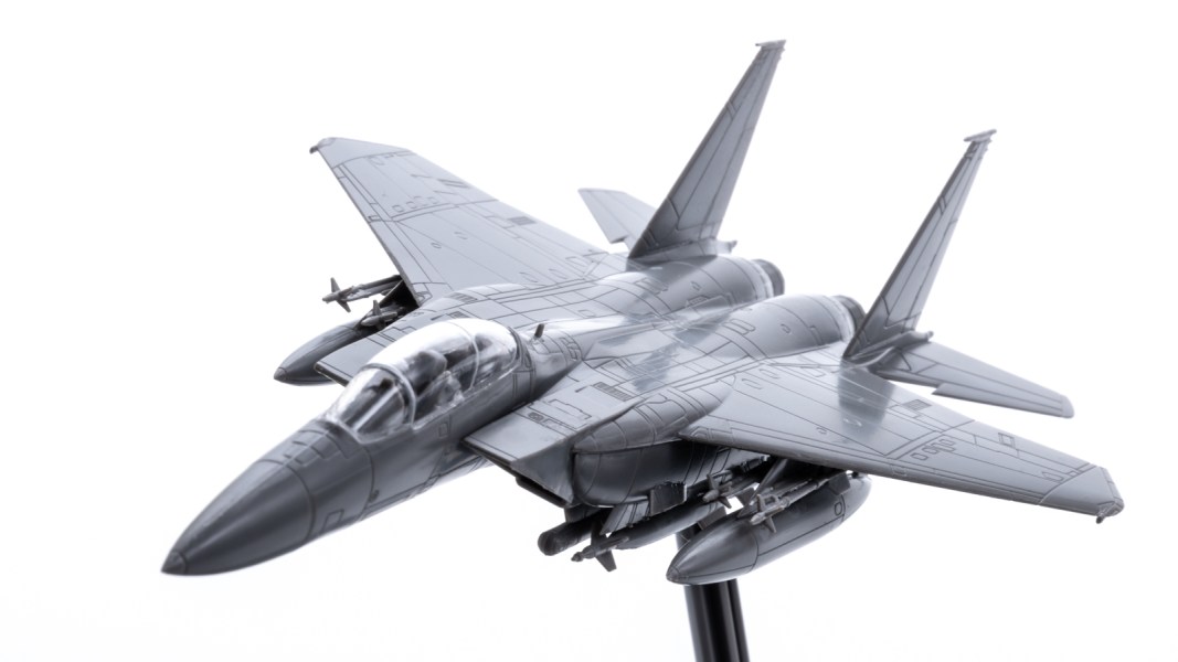 小さくても爆弾てんこ盛り。ドイツレベルのF-15Eストライクイーグルを組んで考えた。 | nippper: ニッパーを握るすべての人と、モケイの楽しさをシェアするサイト