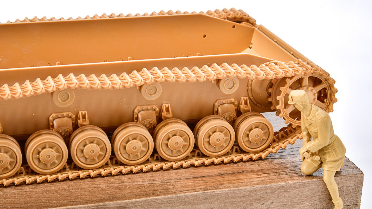 1994年からのタイムカプセルを受け取り進化する戦車プラモ／アフリカと俺 2021 「タミヤ ドイツIV号戦車G型初期生産車」 | nippper: ニッパーを握るすべての人と、プラモデルの ...