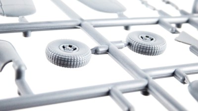 蛇の目の暴風がプラモになってやってきた！／イギリス空軍の暴れん坊、ホーカーテンペストMk.V。 | nippper: ニッパーを握るすべての人と、モケイの楽しさをシェアするサイト