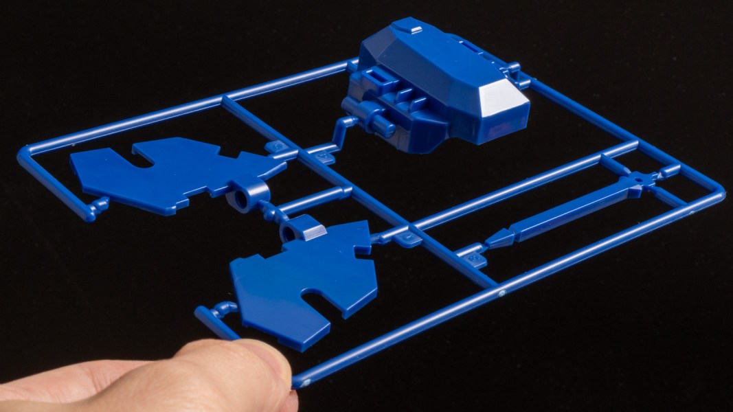 熱血の青、冷静の青／NAZCA コバルトバイオレットで塗るゲキリュウガー | nippper: ニッパーを握るすべての人と、プラモデルの楽しさをシェアするサイト