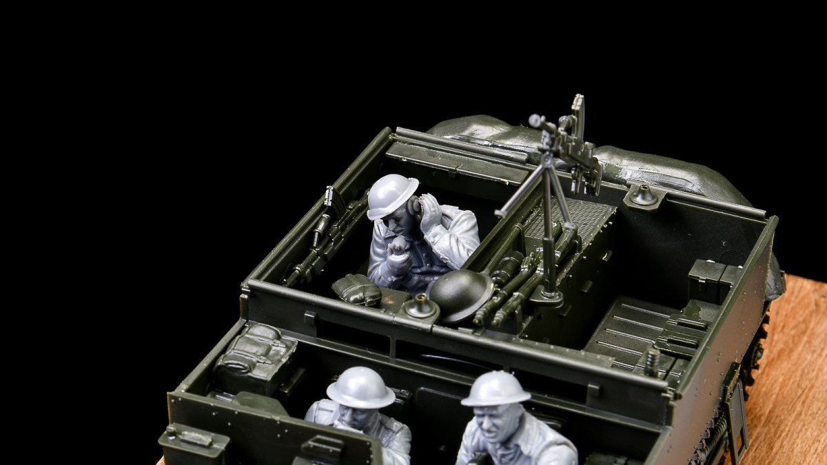 小さな箱の区画ごとにドラマが爆誕するプラモ！！タミヤMMの傑作「イギリス軍 ブレンガンキャリヤー」。 | nippper: ニッパーを握るすべての人と、プラモデルの楽しさをシェアするサイト