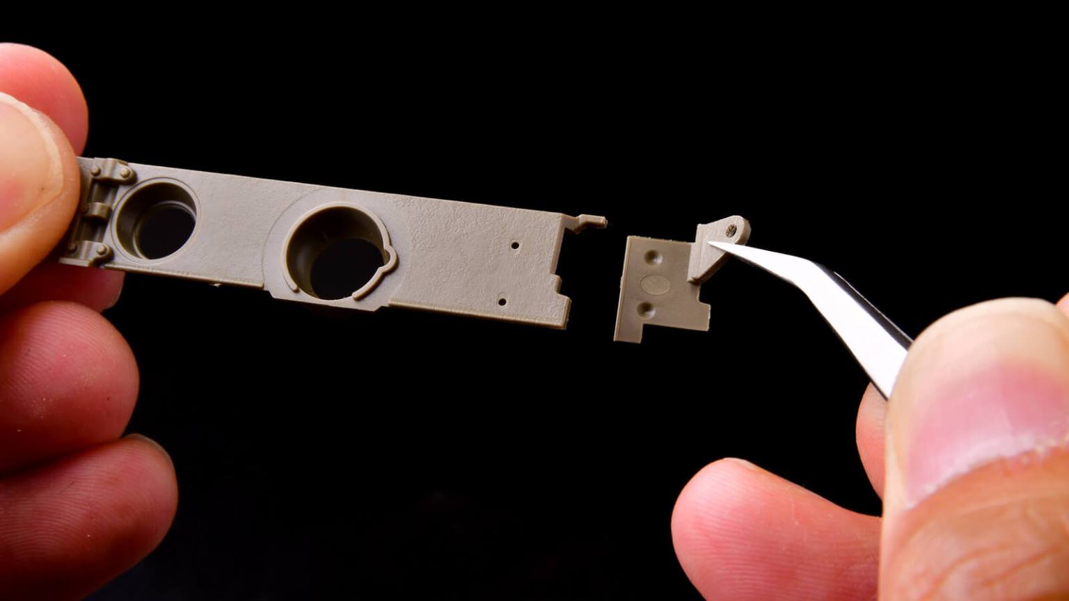 花金だ！仕事帰りに買うプラモ。「組みやすいタミヤの戦車模型」のNEXTステージ！！「1/35 イギリス巡航戦車 コメット」 | nippper ニッパーを握るすべての人と、モケイの楽しさを ...