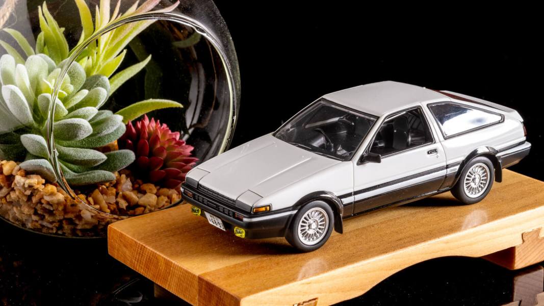 パンダの塗装、やっておきました。／小さくてもシャキッと仕上がるMONOのハチロク、レビュー！ | nippper: ニッパーを握るすべての人と、プラモデルの楽しさをシェアするサイト