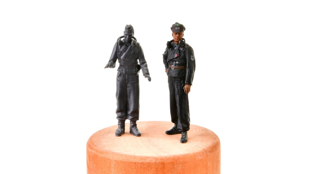 服の色も楽しいのが戦車模型！！カッコイイ車輛に乗る緑の兵隊さんのお話／「タミヤ ドイツIII号突撃砲B型」 | nippper: ニッパーを握るすべての人と、プラモデルの楽しさをシェアするサイト