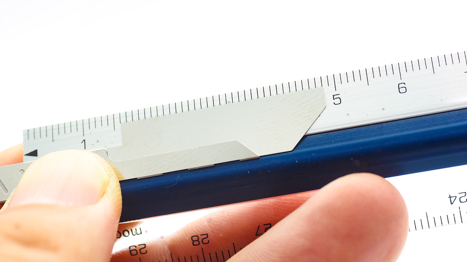 スピードと美しさを両立するプラモデルのためのノコギリ／道刃物工業の「ホビーのこ」の話。 | nippper: ニッパーを握るすべての人と、プラモデルの楽しさをシェアするサイト