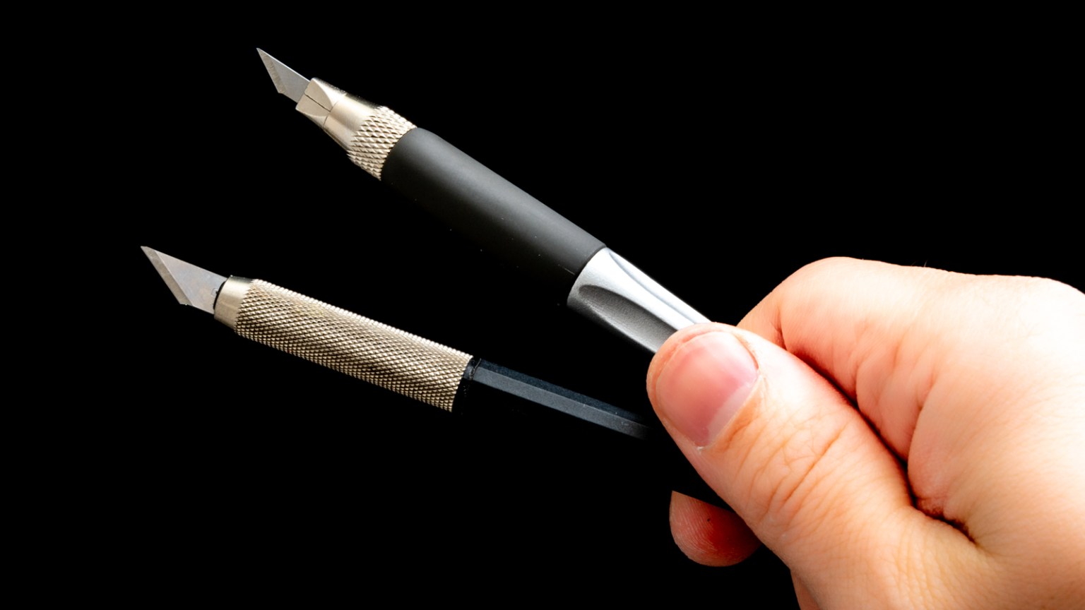 デザインナイフを使うなら、コスパ最強の「30°・黒刃・900枚」を選ぶべし！ | nippper: ニッパーを握るすべての人と、モケイの楽しさをシェアするサイト