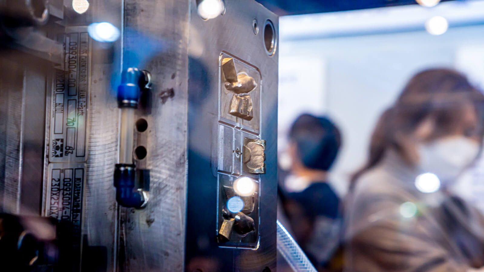 親子で人生初・静岡ホビーショー。熱々の情景をすぐカタチに | nippper ニッパーを握るすべての人と、モケイの楽しさをシェアするサイト