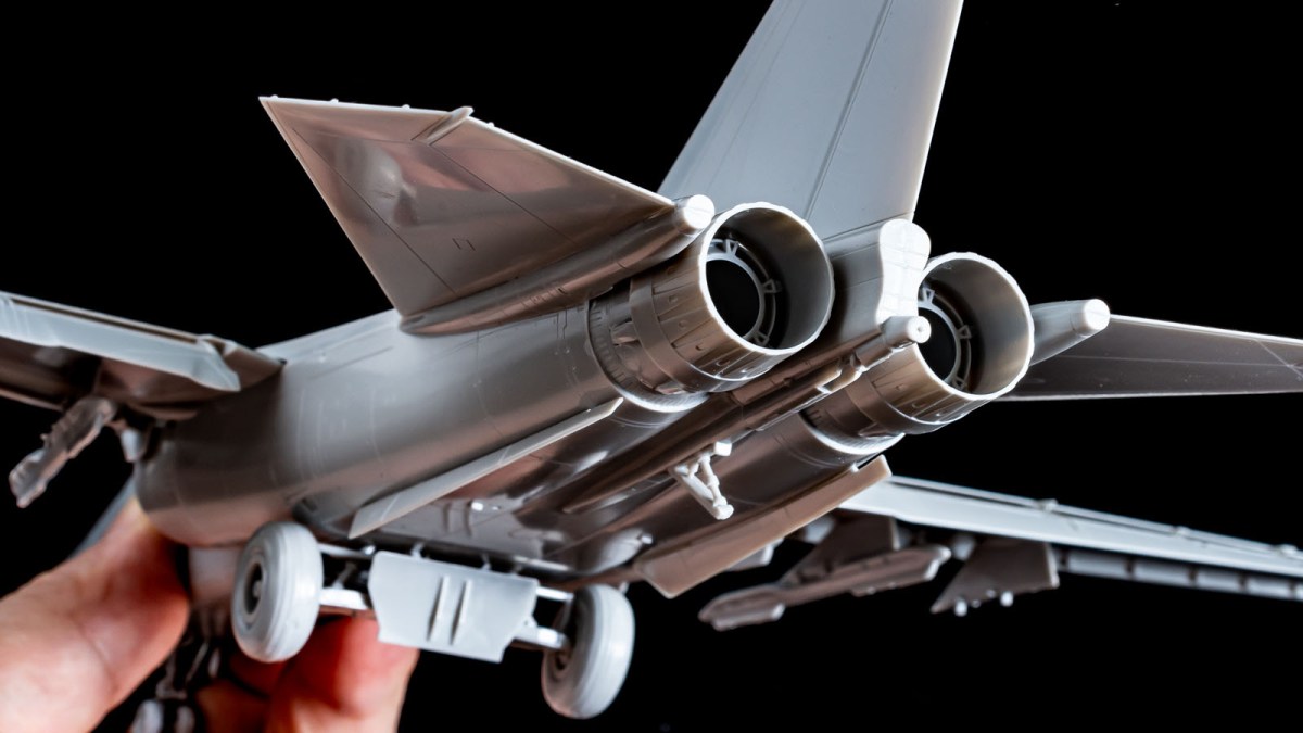 「傑作プラモ」は組んで初めて実証される／祝再販、ハセガワのF-111A | nippper: ニッパーを握るすべての人と、プラモデルの楽しさを ...