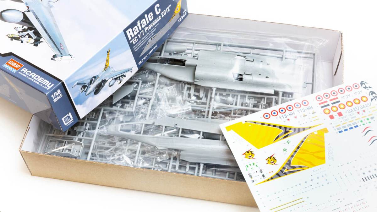 ラファール来日歓迎！／切れ味抜群の名作プラモデルを三度おいしく。 | nippper: ニッパーを握るすべての人と、プラモデルの楽しさをシェアするサイト