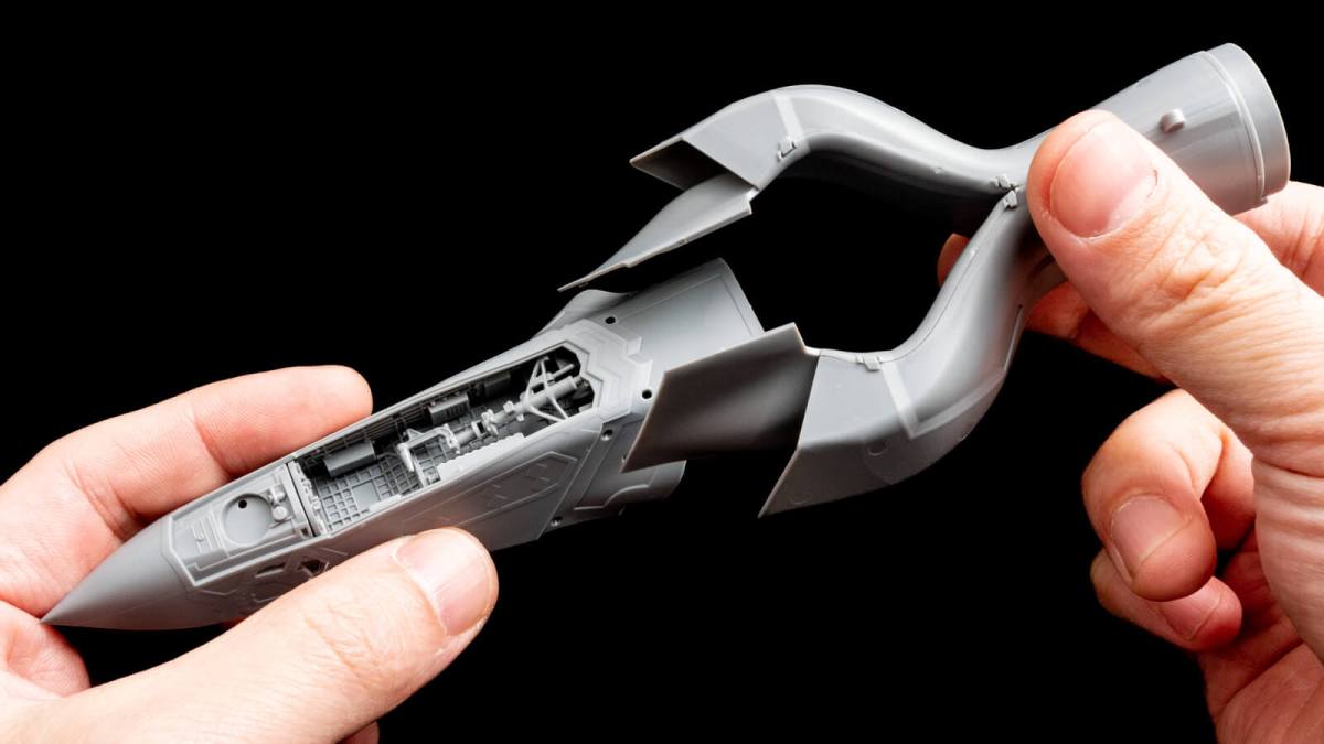 タミヤを超えるのはタミヤだけ!?／F-35Aの最新プラモデルは「至高の模型体験の模型化」だっ。 | nippper: ニッパーを握るすべての人と、プラモデルの楽しさをシェアするサイト