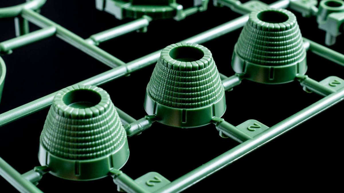 HGUCジオングで改めて感じる「旧キット新キットの波打ち際／このガンプラのここがスゴい！ | nippper: ニッパーを握るすべての人と、プラモデルの楽しさをシェアするサイト