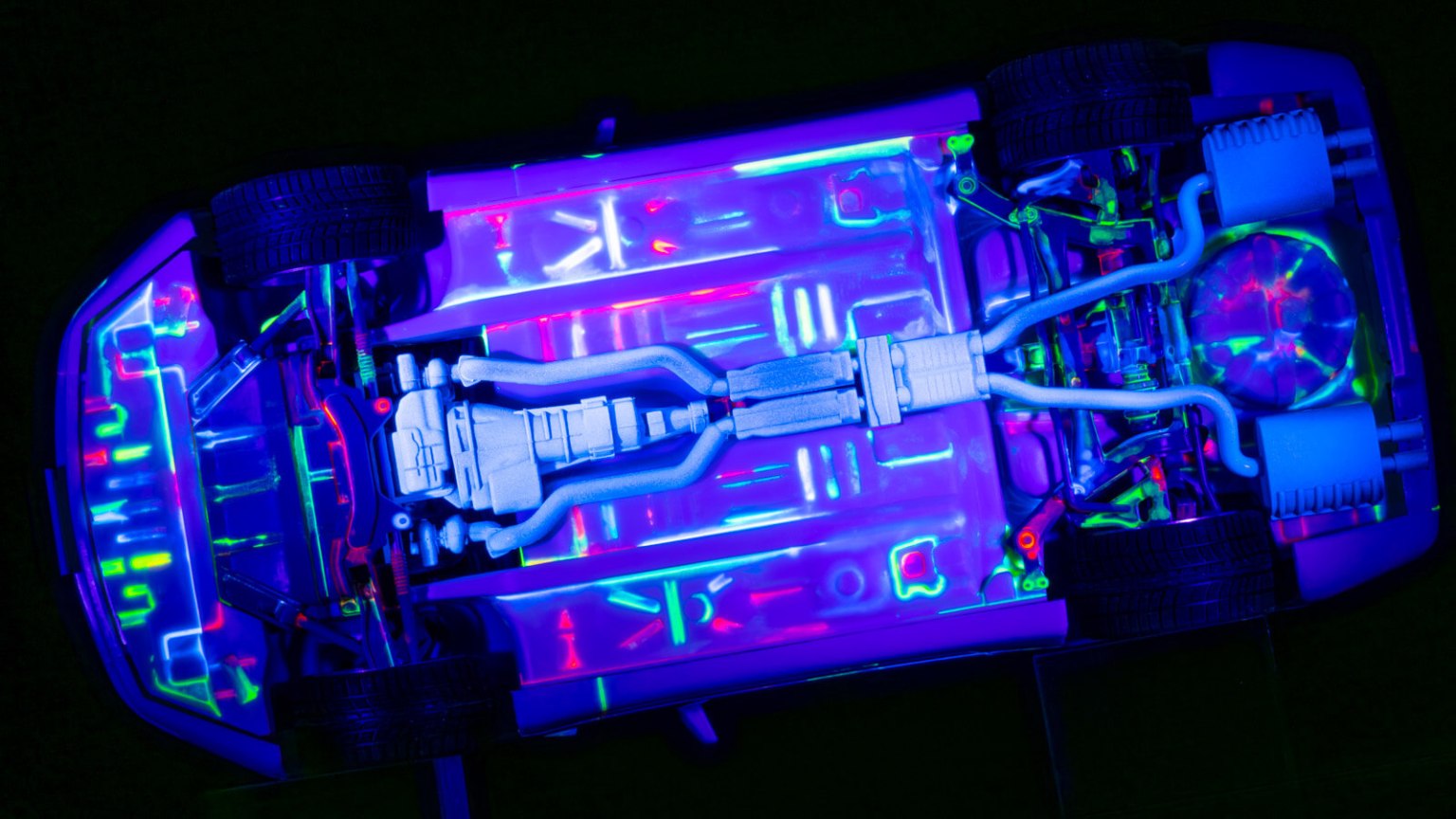 必殺「クリアーカラーのクリアー割り塗装」!! クリアーカラーのコントロールはこの一手で決まり。 | nippper ニッパーを握るすべての人と、モケイの楽しさをシェアするサイト