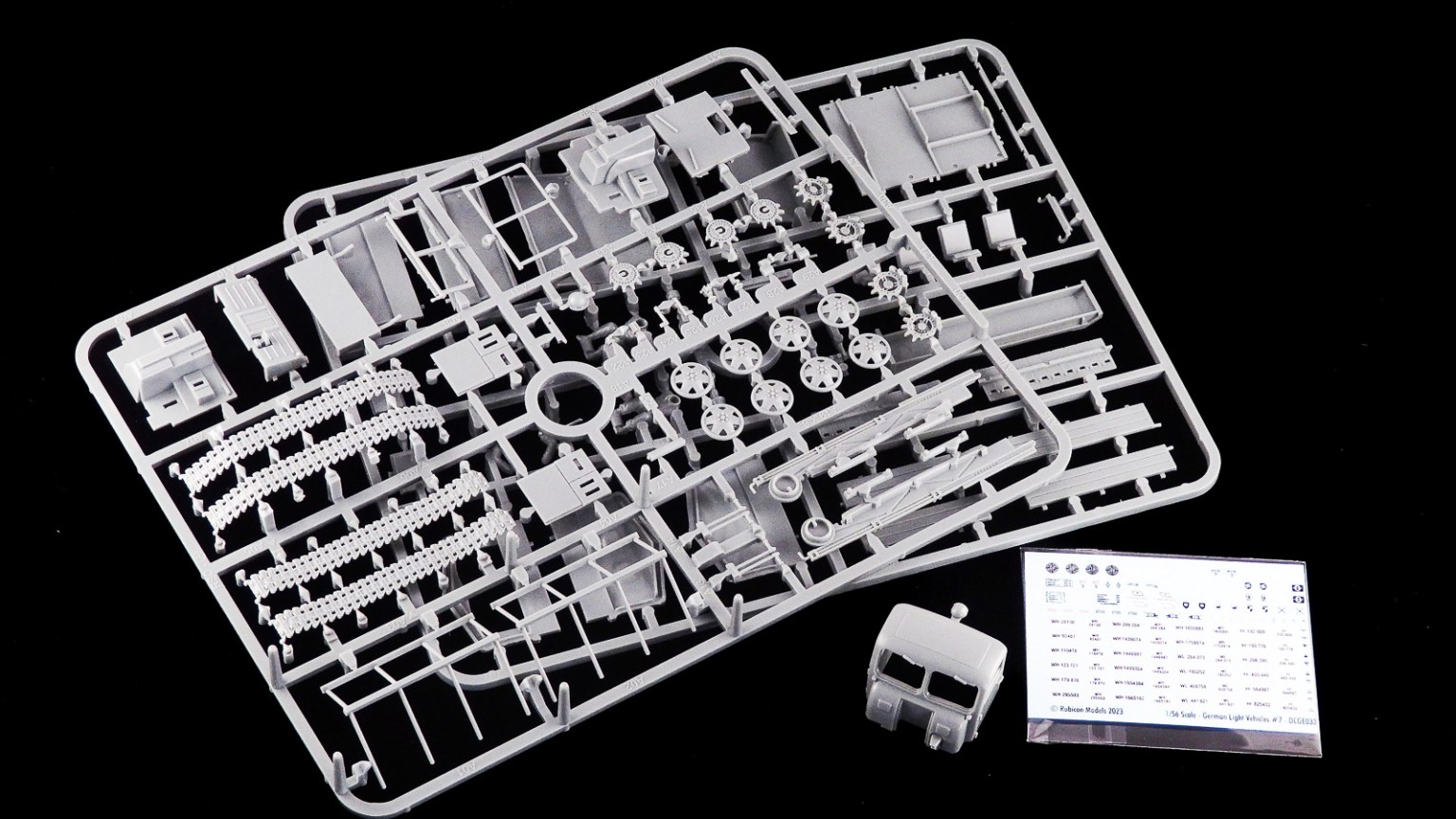 キャタピラの分割アイディアがすごすぎる！／ルビコンモデルのRSO トラクター | nippper: ニッパーを握るすべての人と、プラモデルの楽しさをシェアするサイト