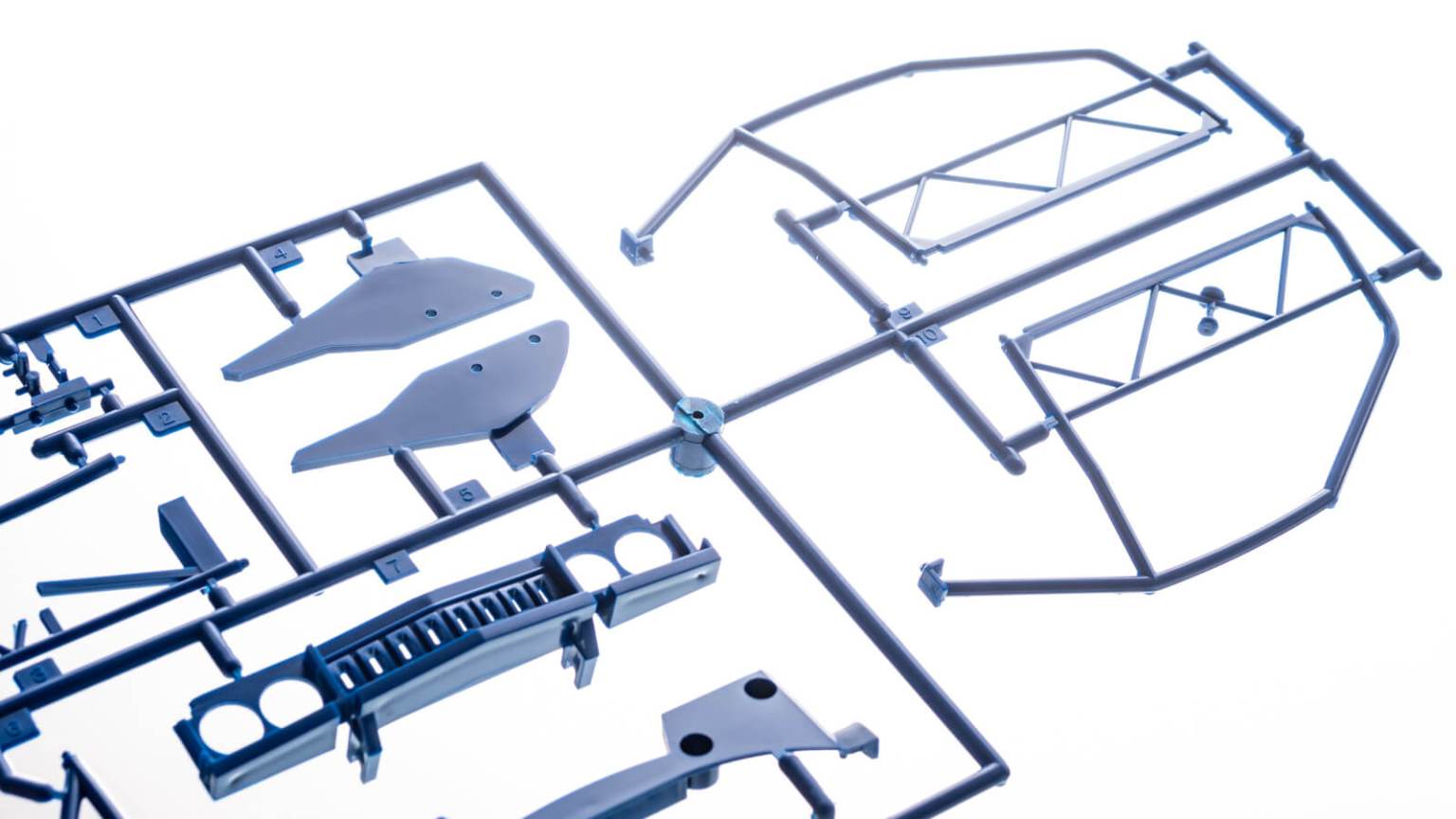初代セリカのシルエットを探して／25年ぶりにタミヤから再販された「打倒ポルシェ！」のプラモデル。 | nippper: ニッパーを握るすべての人と、プラモデルの楽しさをシェアするサイト