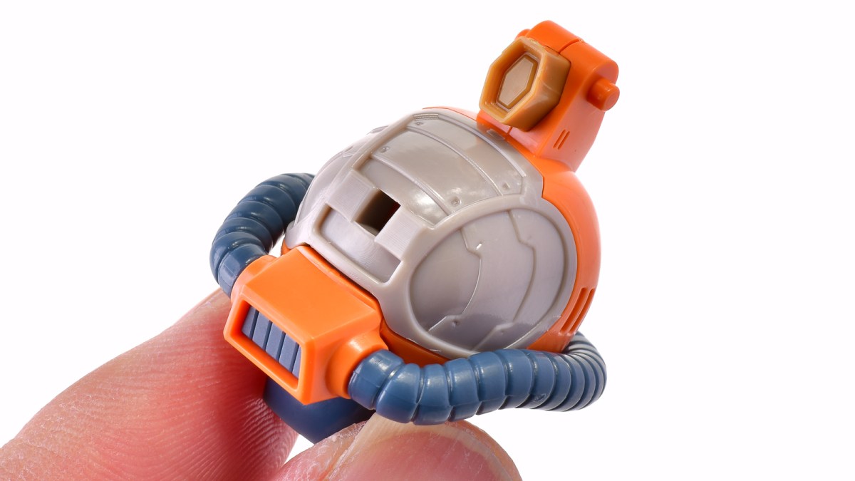 シャッターの奥にいる「魂のパーツ」／Get truth 太陽の牙ダグラム 3 プラモデル付き特装版 | nippper: ニッパーを握るすべての人と、モケイの楽しさをシェアするサイト