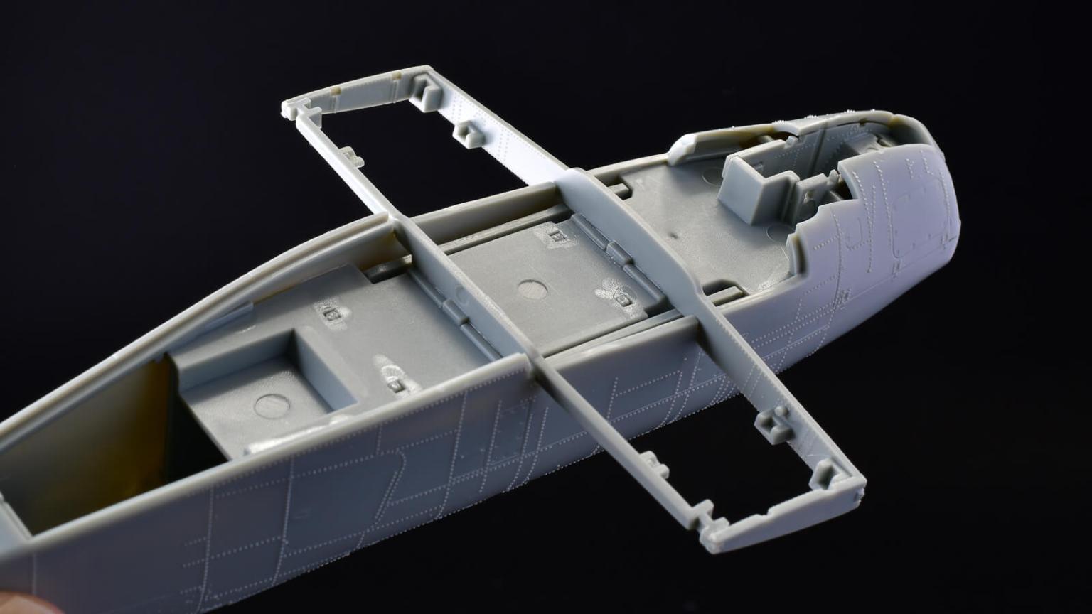 世界中で愛されているレシプロ練習機の最強プラモ！「モノクローム 1/48 航空自衛隊 T-34 メンター」 | nippper: ニッパーを握るすべての人と、プラモデルの楽しさをシェアするサイト