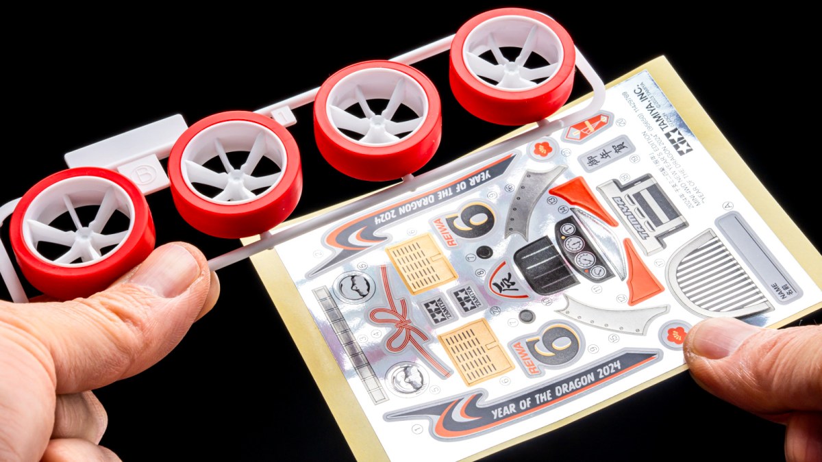 お正月に輝くキット／タミヤ干支ミニ四駆 『辰年』 | nippper: ニッパーを握るすべての人と、プラモデルの楽しさをシェアするサイト