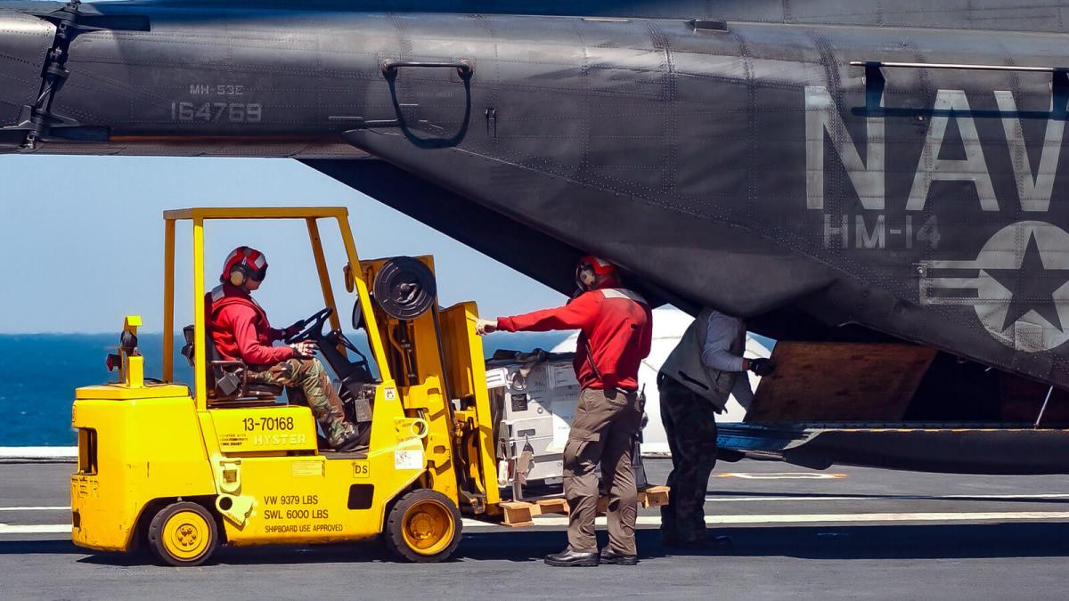 最後にイチゴが待っている、高速戦闘支援艦のプラモデル／ピットロード USS サクラメント | nippper: ニッパーを握るすべての人と、プラモデルの楽しさをシェアするサイト