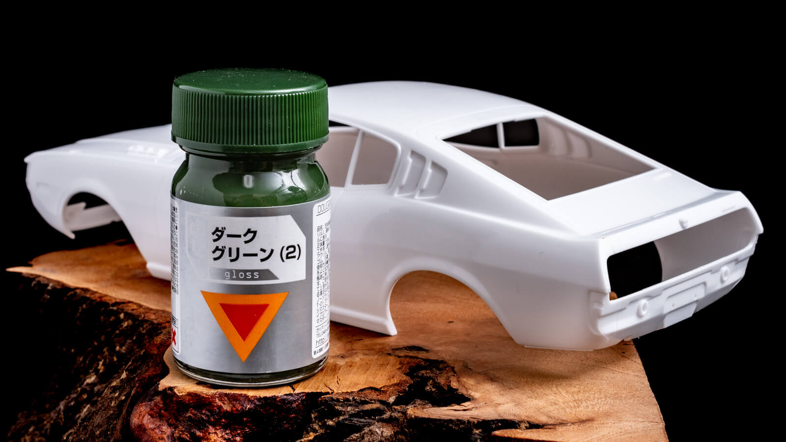 『太陽の牙ダグラム』のラウンドフェイサーが導いてくれた、セリカLBの美しい緑色。 | nippper: ニッパーを握るすべての人と、プラモデルの楽しさをシェアするサイト