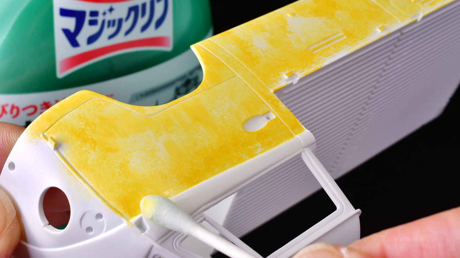 プラモのスポンジ塗装は「ラッカー塗料＋水性塗料」の組み合わせでさらに自由自在になる話。 | nippper: ニッパーを握るすべての人と、モケイの楽しさをシェアするサイト