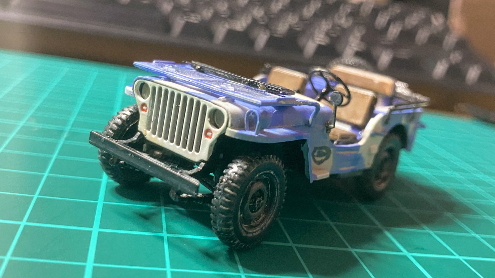 手のひらの上に推しのゲームを／『MGSV』とタミヤのジープ | nippper: ニッパーを握るすべての人と、モケイの楽しさをシェアするサイト