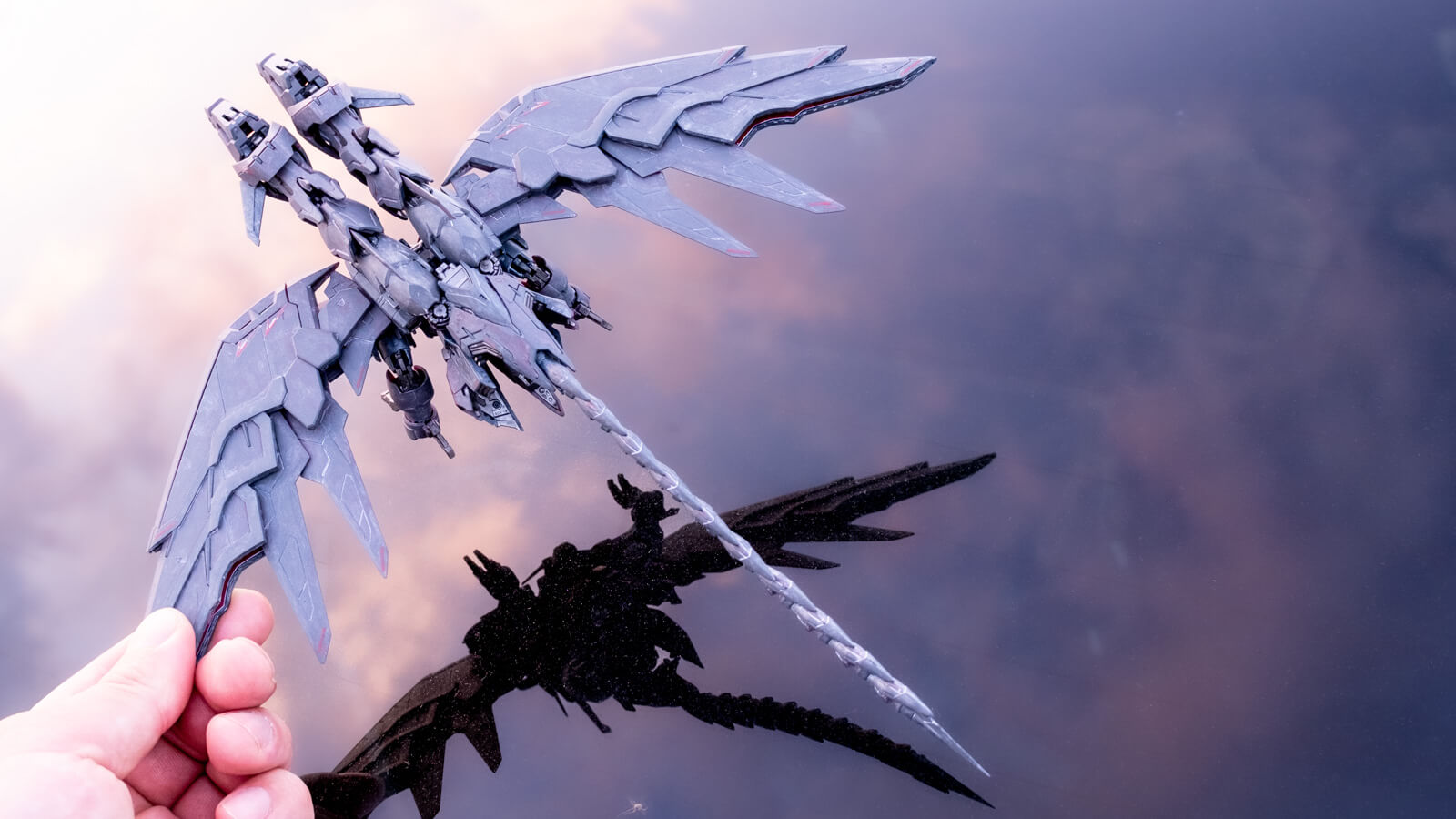 『スケールアヴィエーション』のウェザリング特集で、RGガンダムエピオンをイイ感じに仕上げたい話。 | nippper: ニッパーを握るすべての人と、モケイの楽しさをシェアするサイト