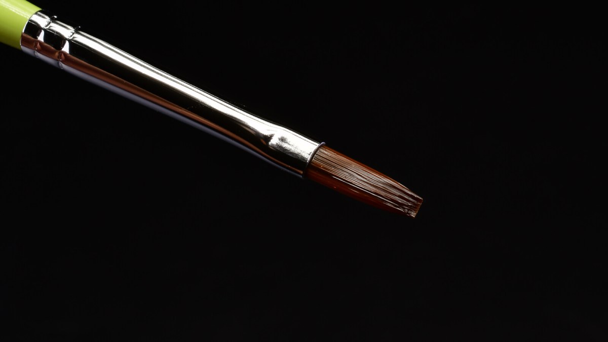 筆塗り名人・清水圭プロデュースの平筆を静岡ホビーショーでゲットしよう！「筆塗り模型専用 チタン平筆 SSD BRUSH」 | nippper: ニッパーを握るすべての人と、プラモデルの楽しさを ...