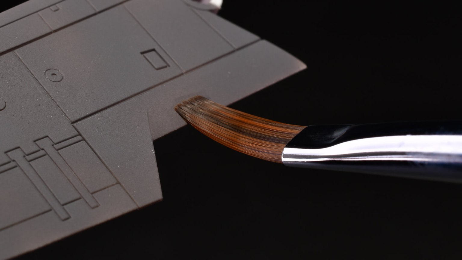 筆塗り名人・清水圭プロデュースの平筆を静岡ホビーショーでゲットしよう！「筆塗り模型専用 チタン平筆 SSD BRUSH」 | nippper: ニッパーを握るすべての人と、プラモデルの楽しさを ...