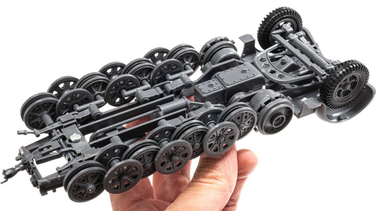 現行最新の模型用マテリアルで楽しむ伝説プラモ／ドイツ4連高射砲搭載8トンハーフトラック | nippper: ニッパーを握るすべての人と、プラモデルの楽しさをシェアするサイト