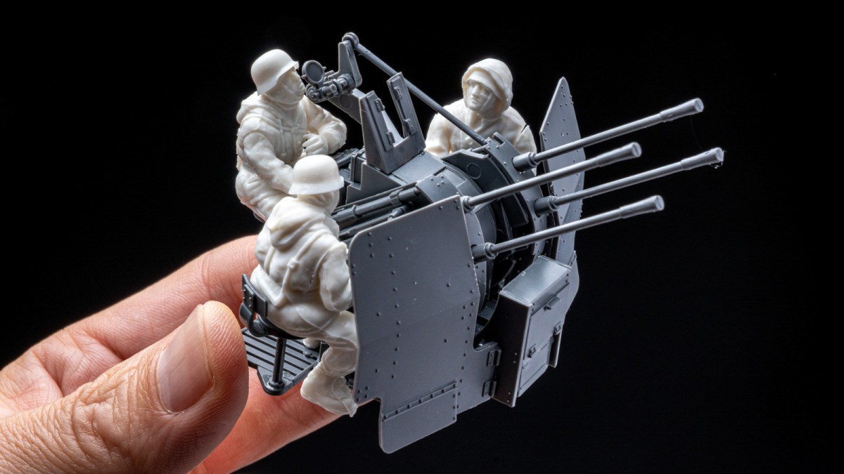 現行最新の模型用マテリアルで楽しむ伝説プラモ／ドイツ4連高射砲搭載8トンハーフトラック | nippper: ニッパーを握るすべての人と、プラモデルの楽しさをシェアするサイト