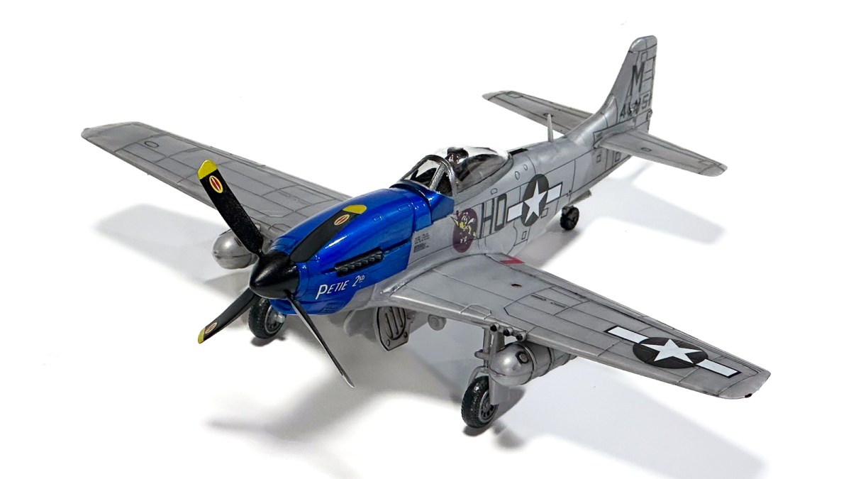 かっこいい銀の成型色で楽しむ「簡単キャンディ塗装」！！／モデルキット999 1/72 アメリカ軍 P-51D マスタング | nippper: ニッパーを握るすべての人と、プラモデルの楽しさを ...