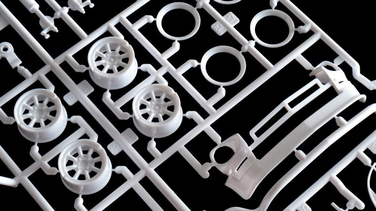 オレ的待望アイテム、「Gノーズじゃない」タミヤのフェアレディ 240Zがやってきたのでラブレターを書きます。 | nippper: ニッパーを握るすべての人と、プラモデルの楽しさをシェアするサイト