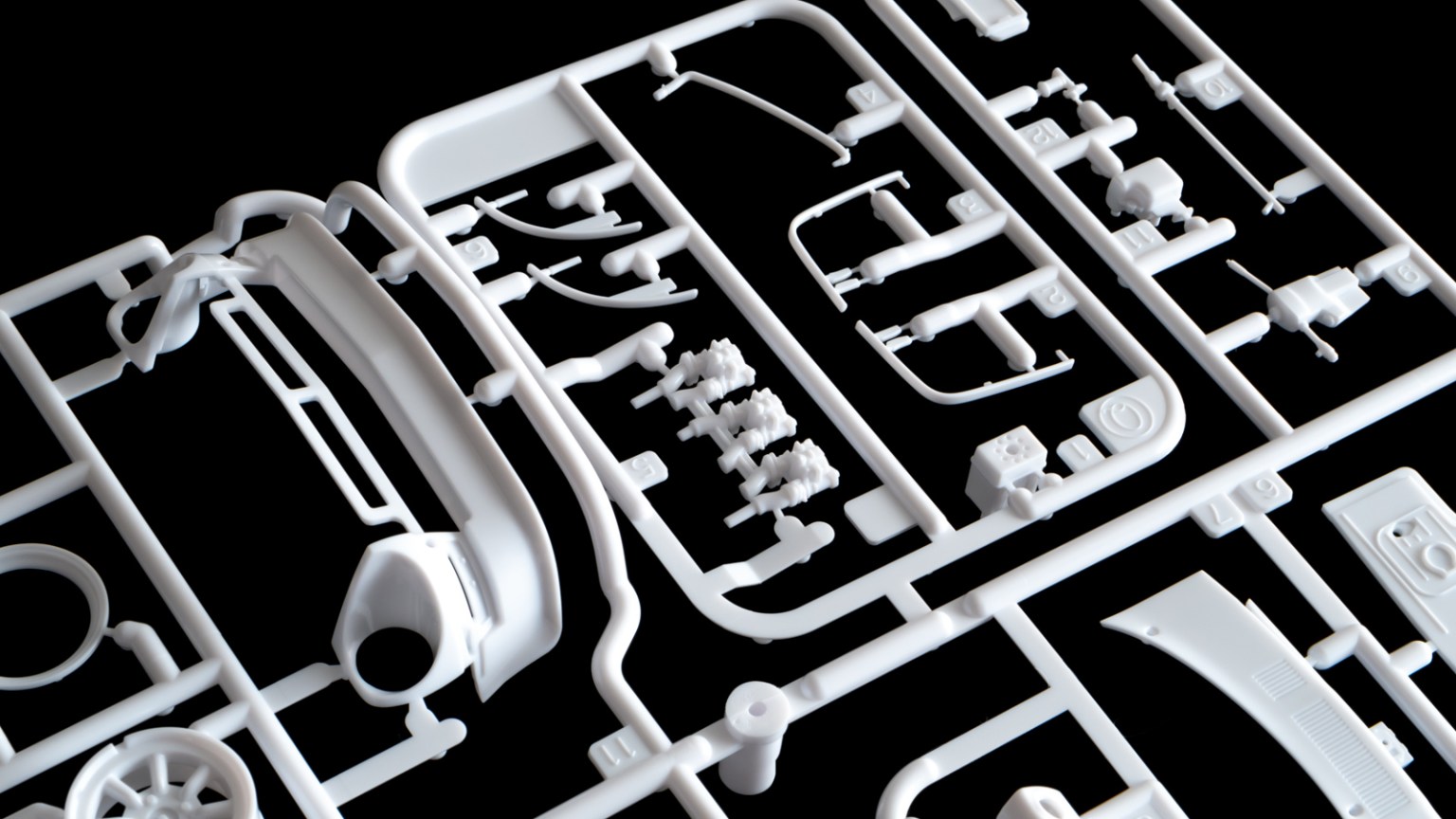 オレ的待望アイテム、「Gノーズじゃない」タミヤのフェアレディ 240Zがやってきたのでラブレターを書きます。 | nippper: ニッパーを握るすべての人と、プラモデルの楽しさをシェアするサイト