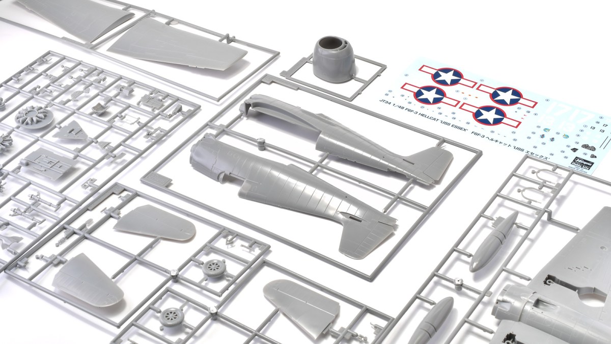 花金だ！仕事帰りに買うプラモ。令和の零戦を平成の化け猫で迎え撃つ！「ハセガワ 1/48 アメリカ海軍 F6F-3 ヘルキャット USS エセックス」レビュー | nippper: ニッパーを ...