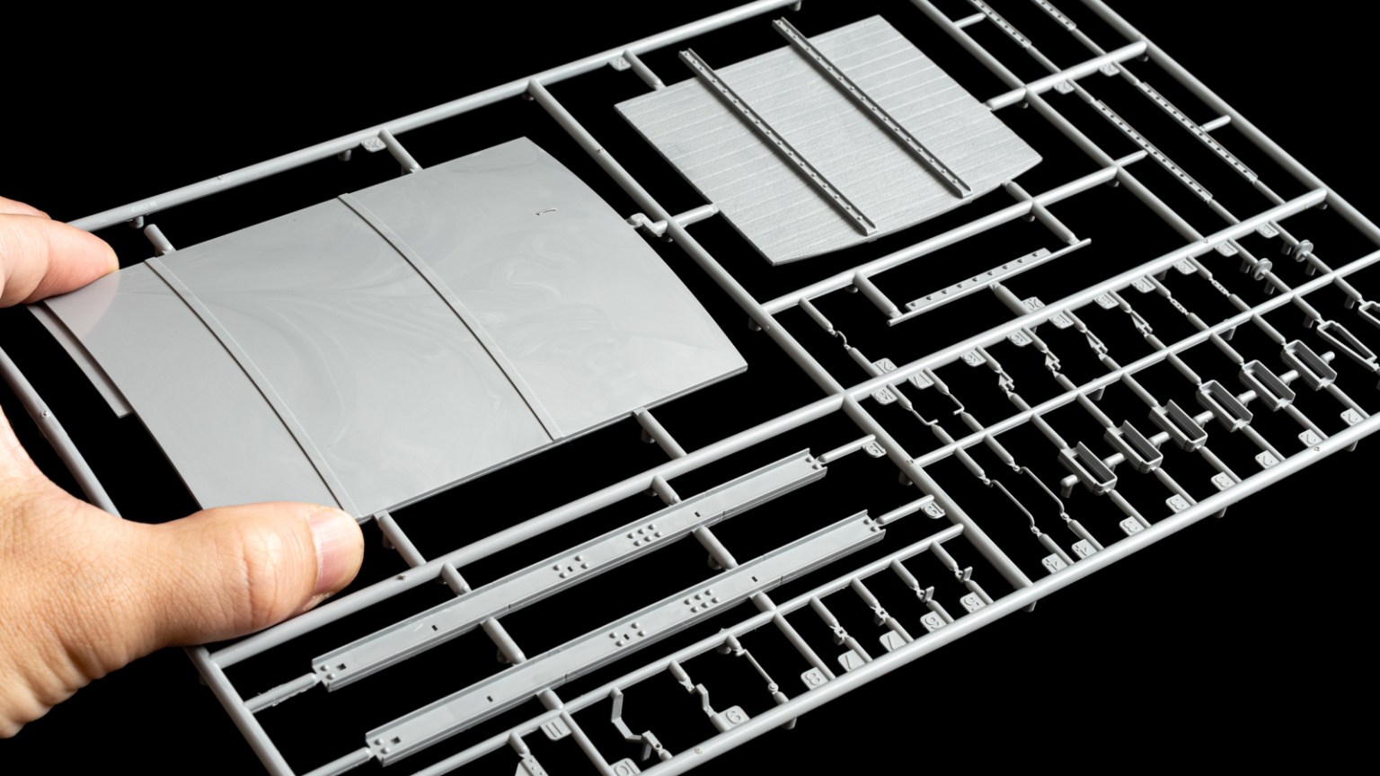 中国発、スペイン経由で来日したドイツの貨車のプラモデル／AKインタラクティブのG10を組んで思うこと | nippper: ニッパーを握るすべての人と、モケイの楽しさをシェアするサイト