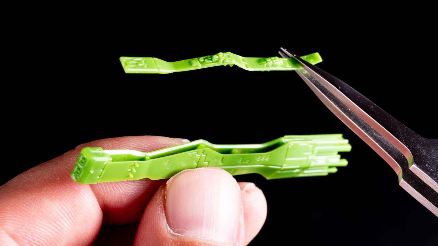 組んで、並べて、浮かべて楽しい宇宙戦艦×3のプラモデル／HMA 銀河英雄伝説 ヒューベリオン 標準型戦艦 レビュー | nippper: ニッパーを握るすべての人と、プラモデルの楽しさをシェア ...