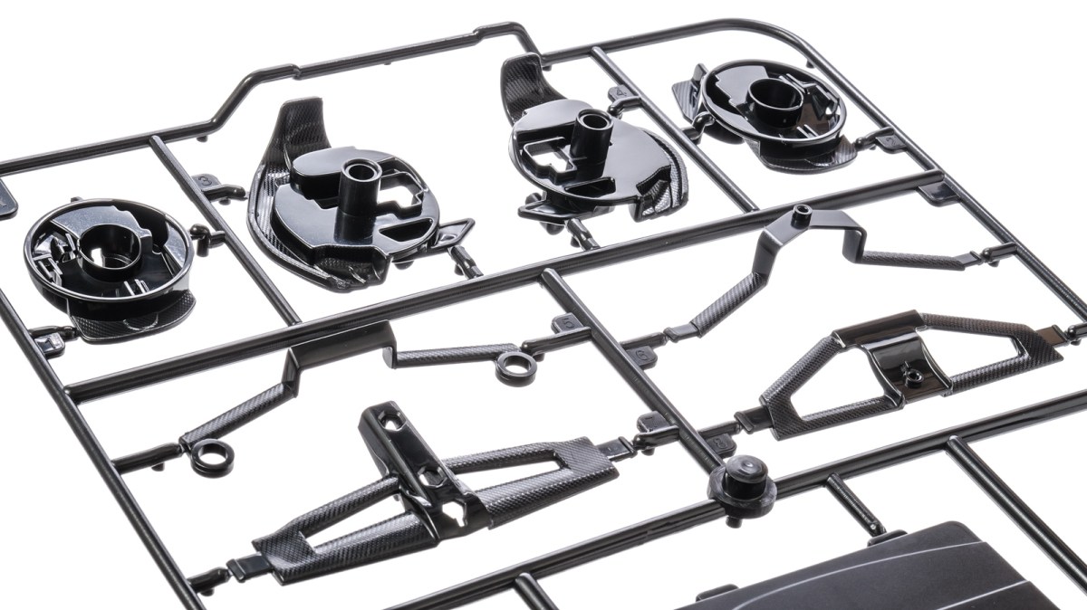 自分で組むから愛おしい！／童友社が贈るプラモデルキット RB19を完成させて嬉しかった話。 | nippper: ニッパーを握るすべての人と、プラモデルの楽しさをシェアするサイト