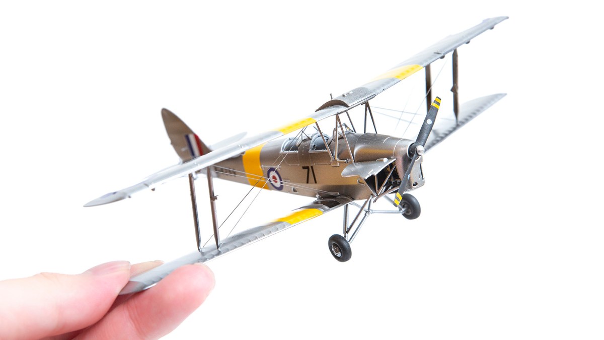 もりもり組んで、サッと塗れちゃう複葉機のプラモデル／エアフィックス 1:48 タイガーモス | nippper: ニッパーを握るすべての人と、モケイの楽しさをシェアするサイト