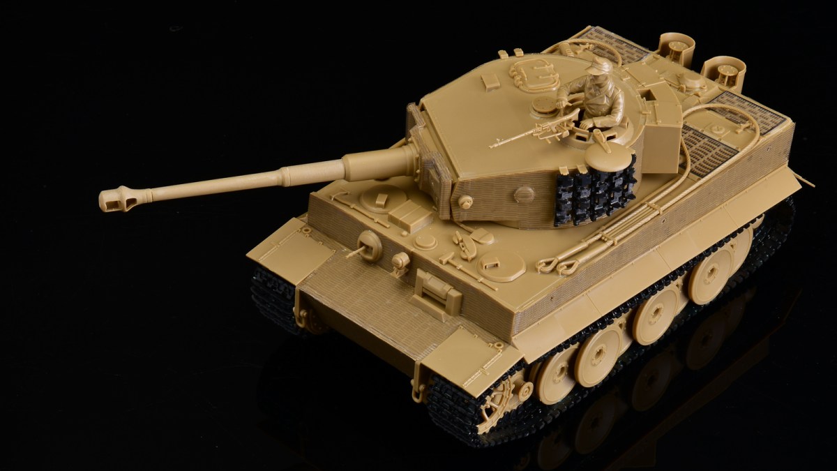 タミヤのツィメリットコーティングシートで俺のティーガーIが最高にご機嫌になった話。「タミヤ 1/35 ディテールアップパーツシリーズ No.47 ドイツ陸軍 タイガーI コーティングシート ...