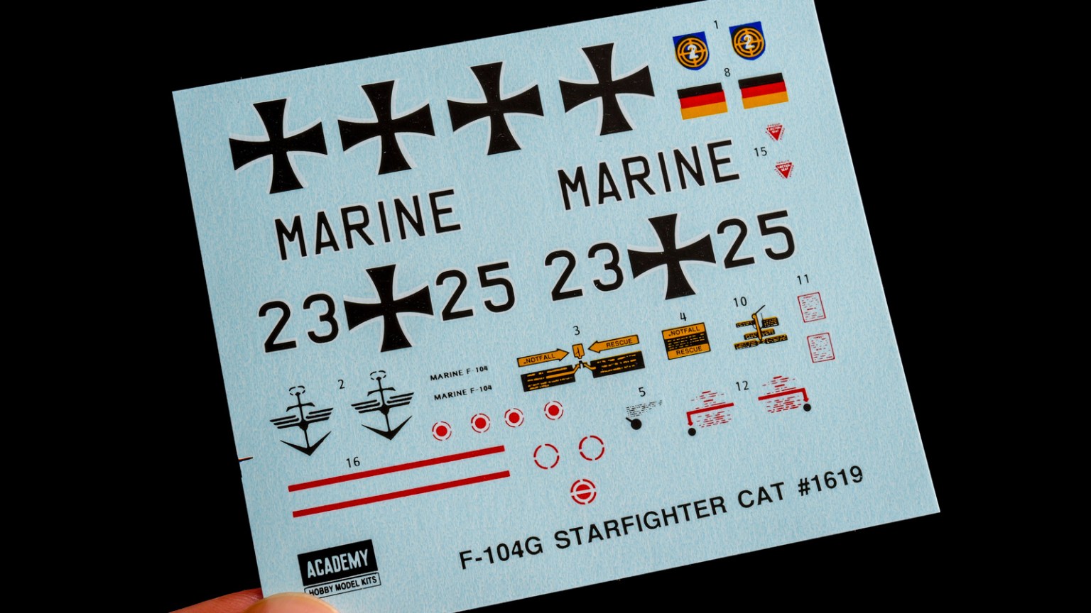 そのプラモデルは正確か、それとも高速か／実売1000円切りでカタチになるアカデミーのF-104 | nippper: ニッパーを握るすべての人と、プラモデルの楽しさをシェアするサイト