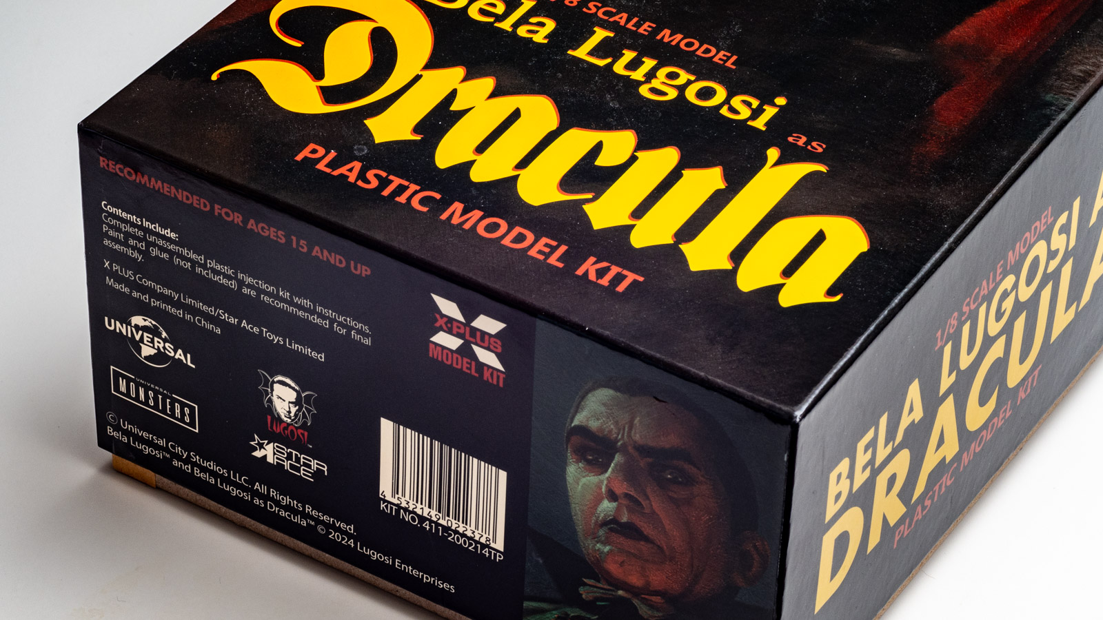 デカいフィギュアが部屋に置いてあるの、好き。／エクスプラス製ドラキュラのプラモデル | nippper: ニッパーを握るすべての人と、モケイの ...