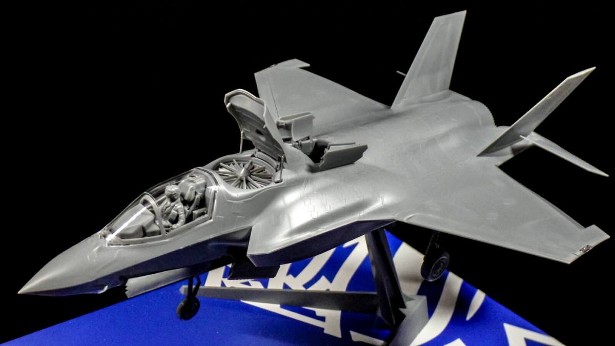 『幽玄F』を読んで作るタミヤのプラモデル／ウォーバードシリーズ F-35B | nippper: ニッパーを握るすべての人と、プラモデルの楽しさをシェアするサイト