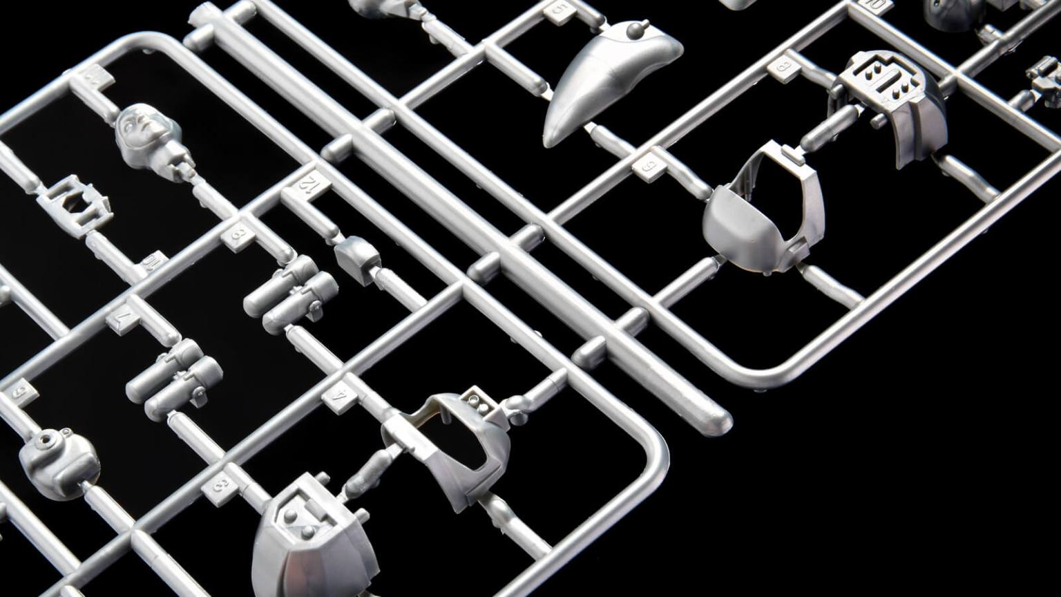 花金だ！仕事帰りに買うプラモ。いまからでも触れられる、マシーネンクリーガーの原点。「ウェーブ マシーネンクリーガー Ma.K. 1/20 A.F.S. Mk.I & A.F.S. Mk.II ...