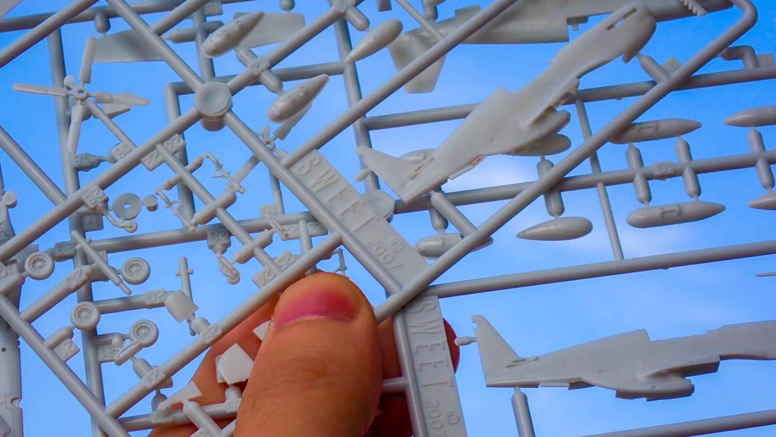 SWEETのP-51マスタングを作りたくなったのは、3年飾って分かったプラモデルの強さが原因だった | nippper: ニッパーを握るすべての人と、プラモデルの楽しさをシェアするサイト