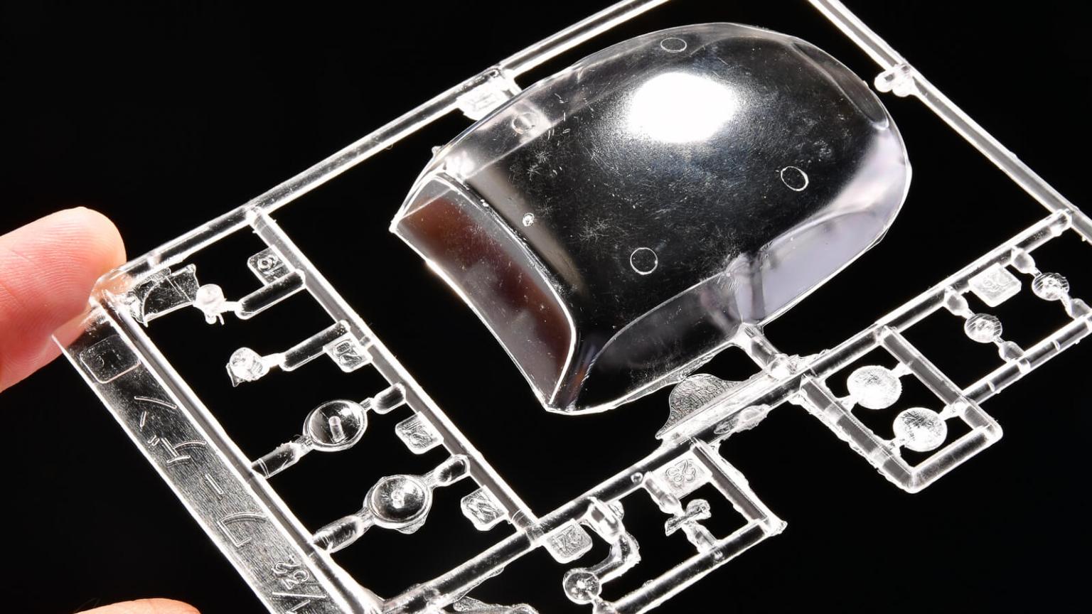 花金だ！仕事帰りに買うプラモ。“赤いビートル”は素組みでも映える手のひらノスタルジー！／1/32 オーナーズクラブ ’50 フォルクスワーゲン | nippper: ニッパーを握るすべての人と ...