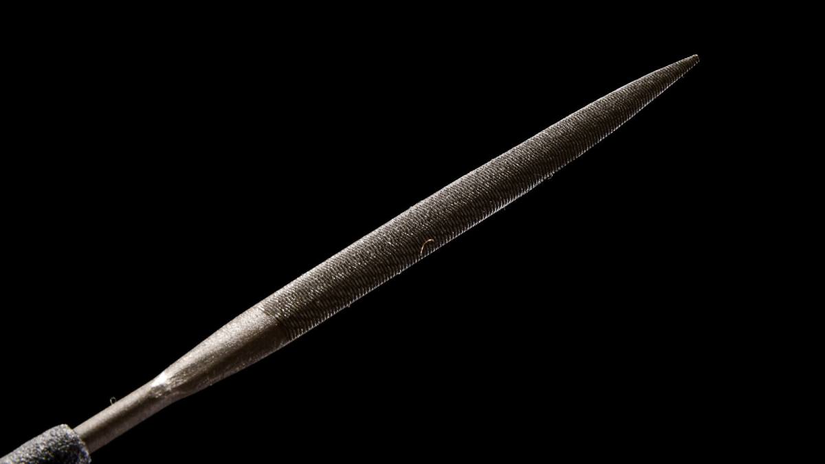 “削る快感”を最初に教えてくれる、最高の初期装備。「タミヤ クラフトツール No.104 ベーシックヤスリセット 細目ダブルカット」 | nippper: ニッパーを握るすべての人と ...