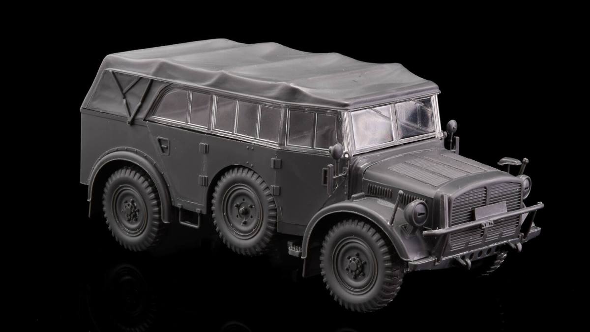 花金だ！仕事帰りに買うプラモ。幌でときめき、足回りで感動。50年選手の「タミヤ ホルヒ」に今でもワクワクできる幸せな週末。 | nippper ...