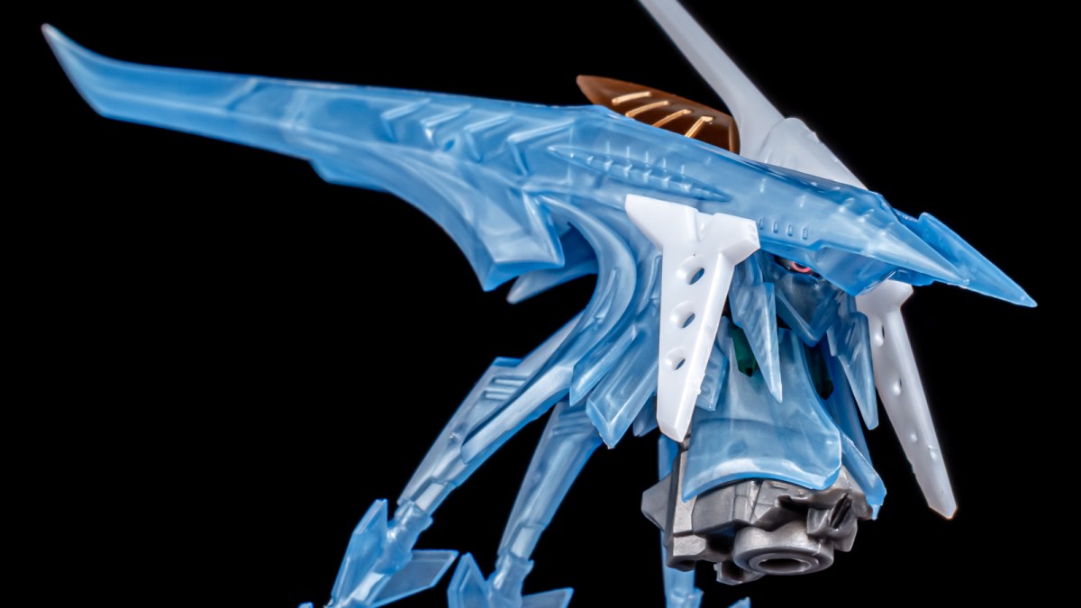 【組み立てレビュー】透明外装で“破烈の人形”が完成する／VSMS 1:100 ゲートシオンマーク3 | nippper: ニッパーを握るすべての人と、プラモデルの楽しさをシェアするサイト