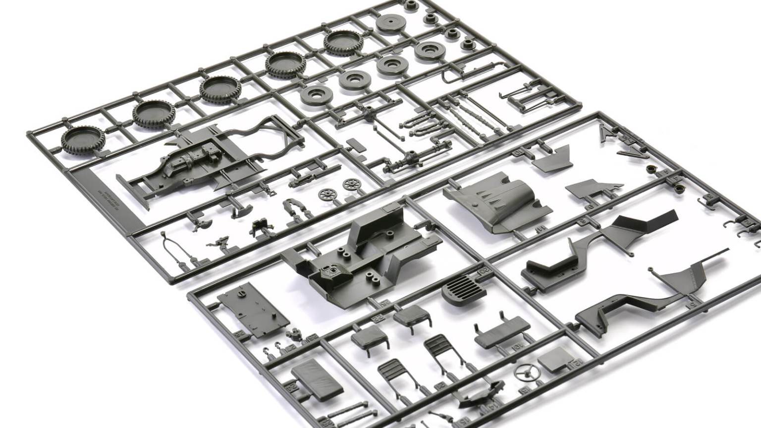 花金だ！仕事帰りに買うプラモ。顔がいい奴しかおらん戦車模型「タミヤ アメリカ戦車 M4A3E8 シャーマン イージーエイト（朝鮮戦争）」 | nippper: ニッパーを握るすべての人と ...